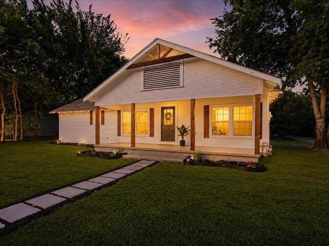 1325 Navarro Drive