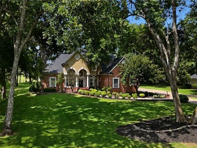 1325 Avery Pl, Siloam Springs, AR 72761