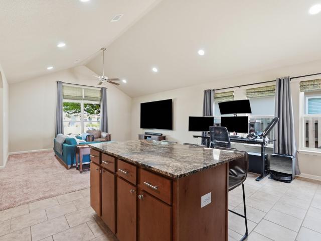 1325 Bobali Gdns