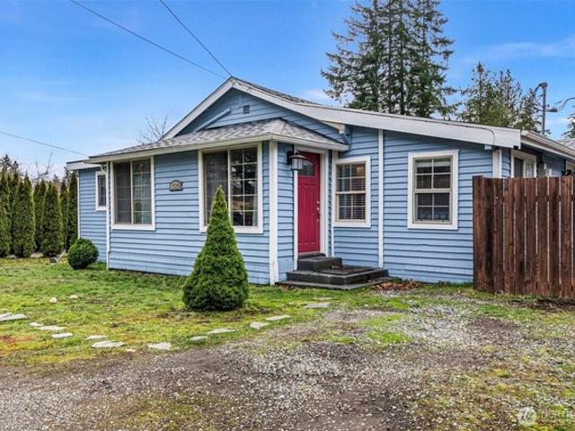 1325 Carr Blvd, Bremerton, WA 98312