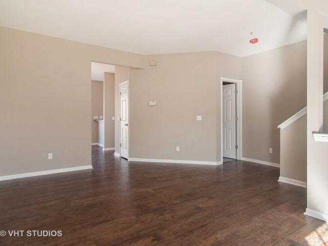 1325 Chestnut Lane