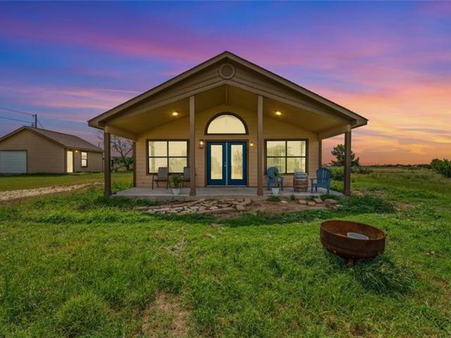 1325 County Road 269, Oglesby, TX 76561