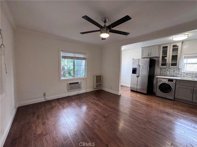 1325 Douglas St, Los Angeles, CA 90026