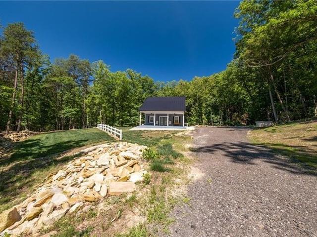 1325 Doyle Cromer Rd, King, NC 27021