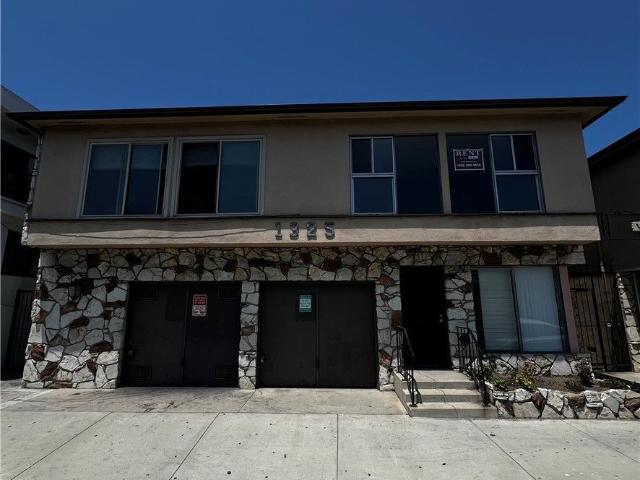 1325 E 7th St 9, Long Beach, CA