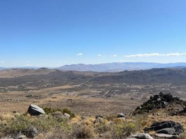 1325 Freds Mountain Rd, Reno, NV 89508