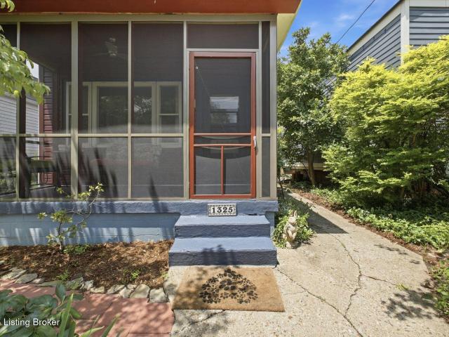 1325 Rufer Ave