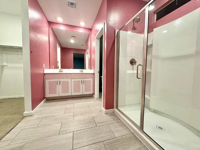1325 S 223rd Drive