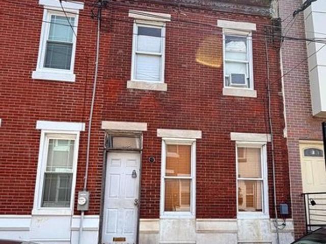 1325 S Hollywood St, Philadelphia, PA 19146