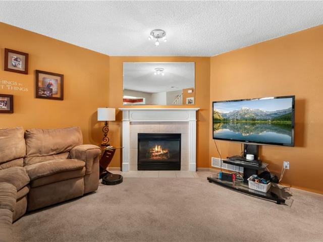 1325 se norwood drive