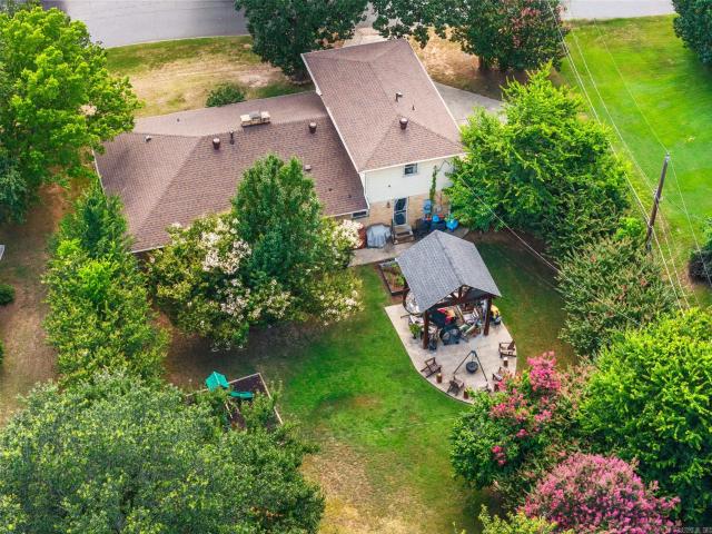 1325 Skyline Drive