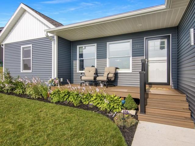 1325 Umber Dr, Traverse City, MI 49696