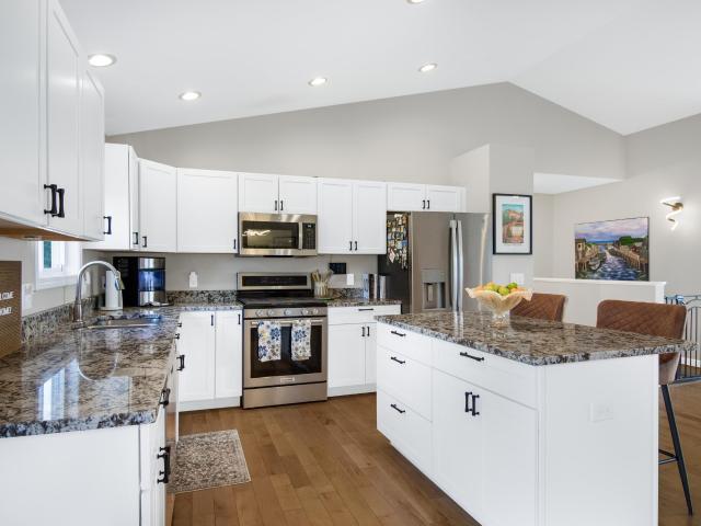 1325 Umber Drive
