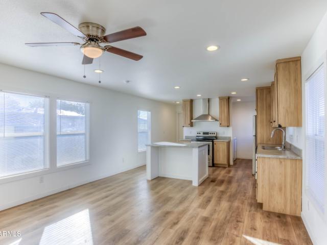 1325 W Silverlake Rd, Unit 9, Tucson, AZ 85713 | MLS #6971 | Compass