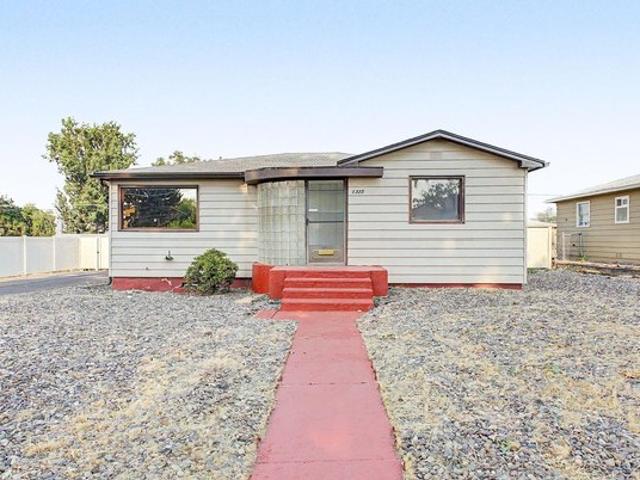 1325 7th St, Clarkston, WA 99403