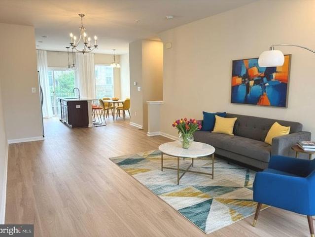 13263 Orsay St Unit 607, Clarksburg, MD 20871