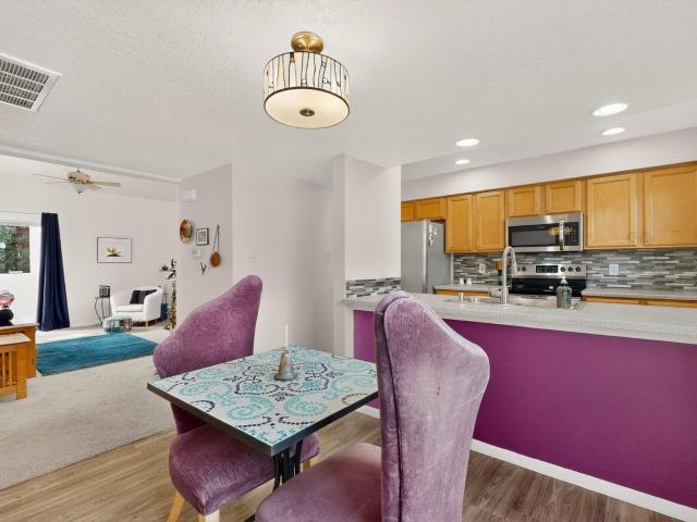 13266 Candelaria Road NE