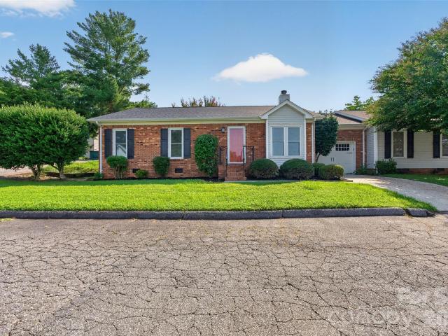 1326 Old Lenoir Road NW
