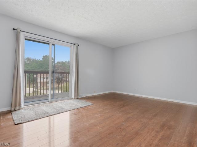 1326 Aarons Way 27