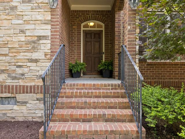 1326 Cottingham Dr