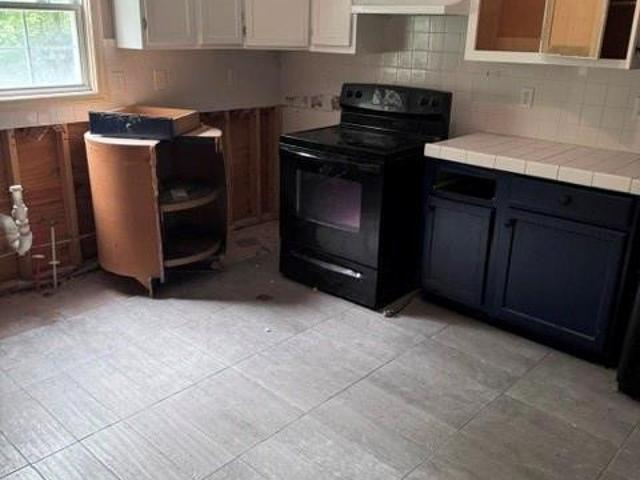 1326 Cross Link Road