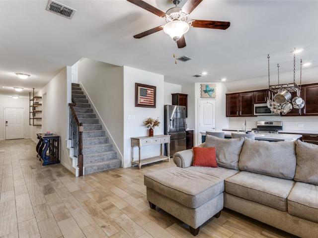 1326 Deerfield Drive