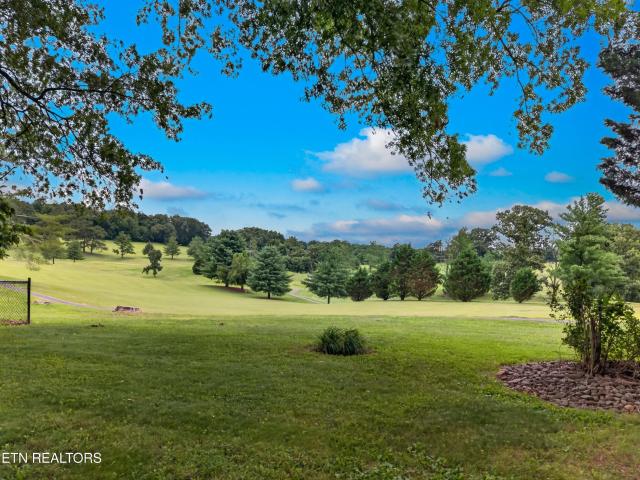 1326 Golf Course Rd