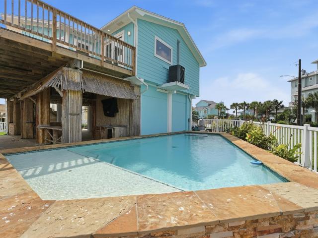 1326 Hawaii Drive