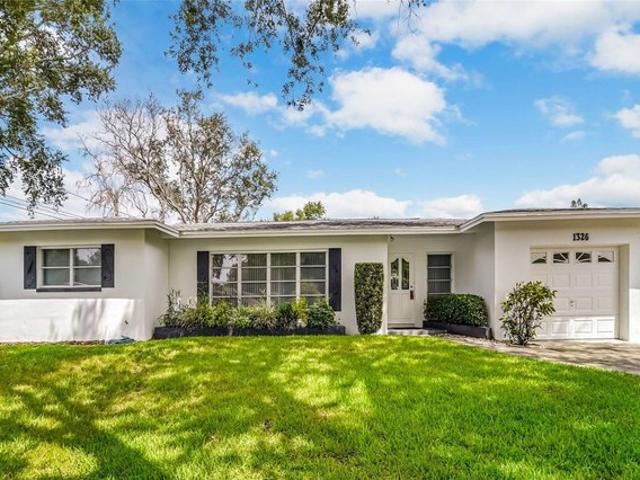 1326 St Thomas Dr, Clearwater, FL 33756