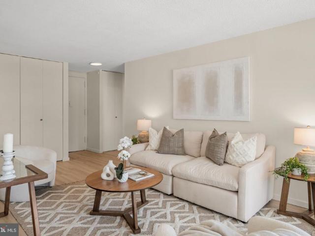 1326 Spruce Street # 708