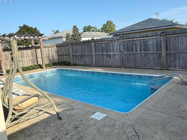 1326 W 29Th
