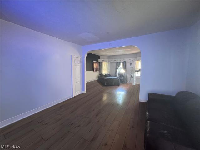 1326 W 95th Street