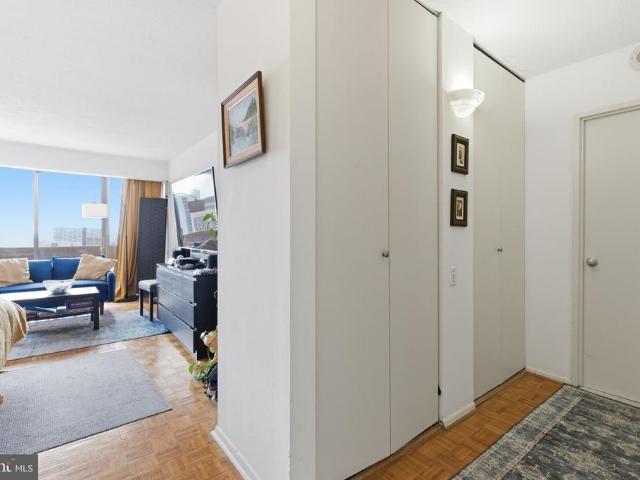 1326 42 Spruce Street # 1202