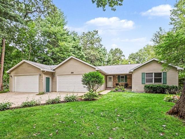13271 Twin Creek Ln NE, Greenville, MI 48838