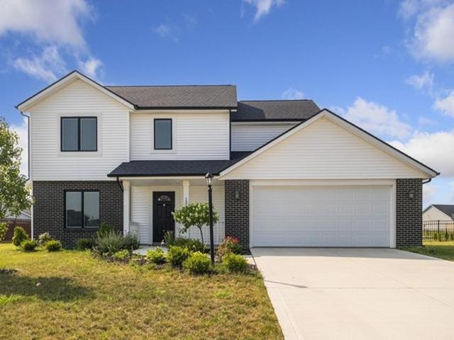 13271 Silk Tree Trl, Fort Wayne, IN 46814