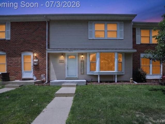 13274 Lake Point Blvd, Van Buren Township, MI 48111