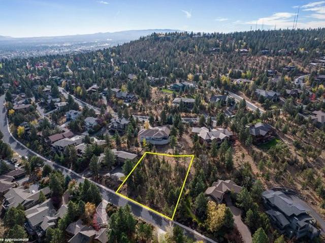1327 NW Constellation Dr, Bend, OR 97703