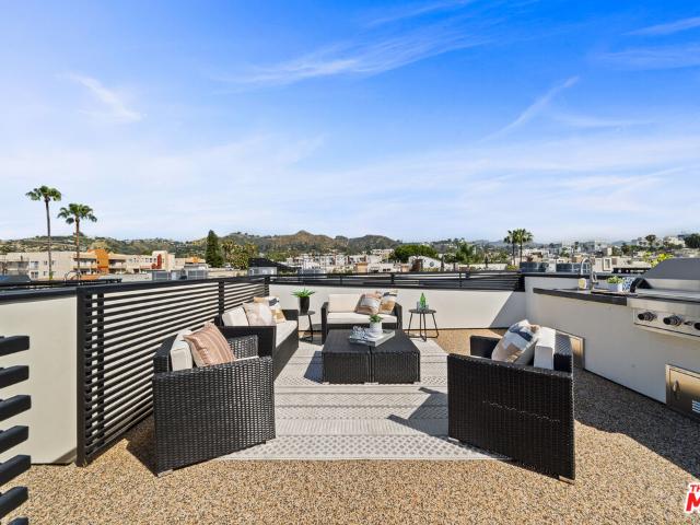 1327 N Fuller Ave, Unit 7309, Los Angeles, CA 90046 | MLS #26683 | Compass