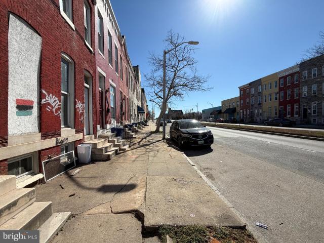 1327 N Fulton Ave, Baltimore, MD 21217 | MLS #MDBA2206 | Compass