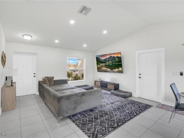 1327 NE 12th Ave, Cape Coral, FL 33909 | MLS #2026005