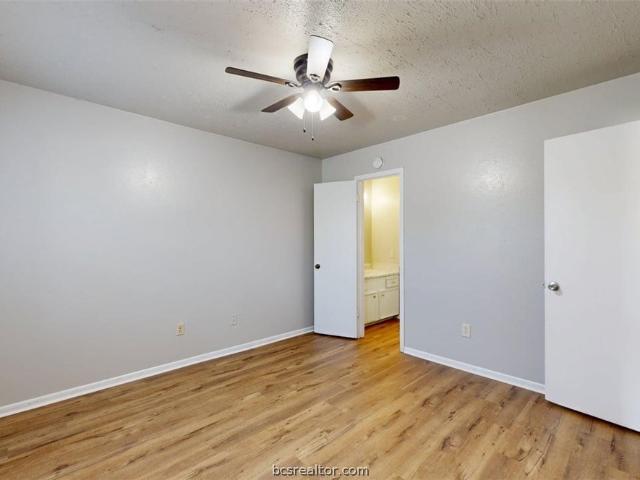 1327 Airline Dr, College Station, TX 77845 | MLS #26003