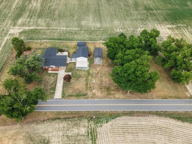 1327 John Green Smith Rd, Kinston, NC 28504