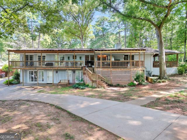 1327 Lakeshore Drive