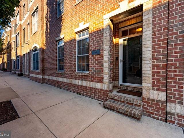 1327 Lowman St, Baltimore, MD 21230