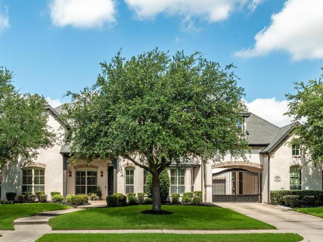 1327 Twin Knoll Drive