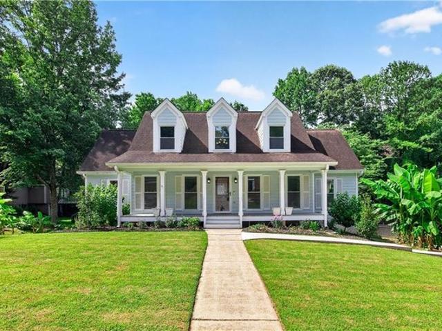 1327 Velvet Creek Way SW, Marietta, GA 30008