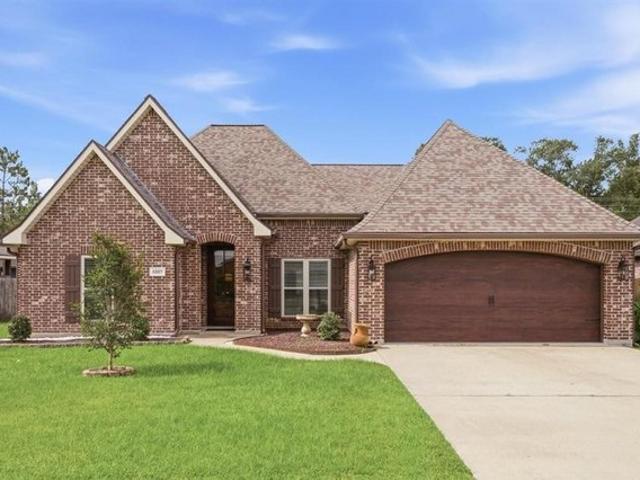 1327 W Eagles Nest, Lake Charles, LA 70611