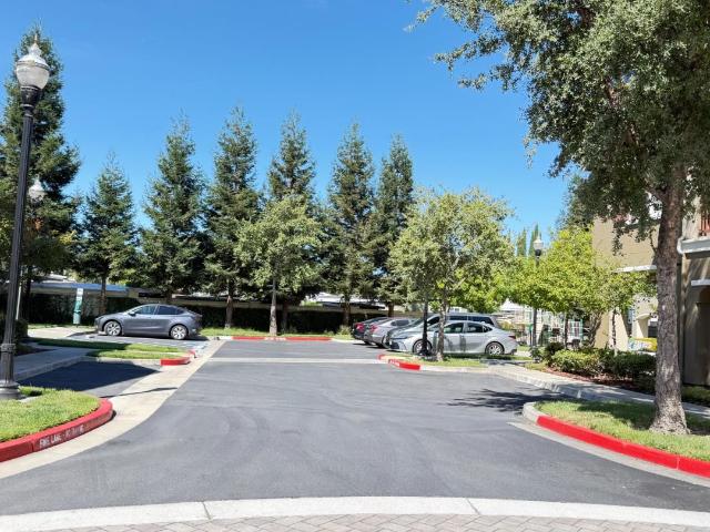1327 Westbury Drive