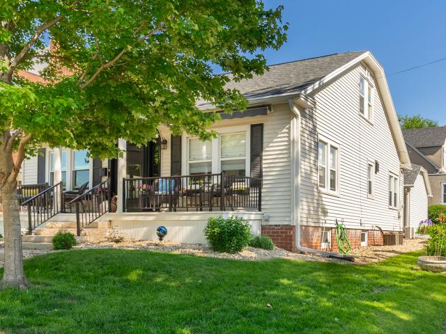 1327 5th Street