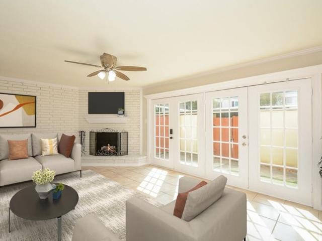 13282 Trail Hollow Dr, Houston, TX 77079